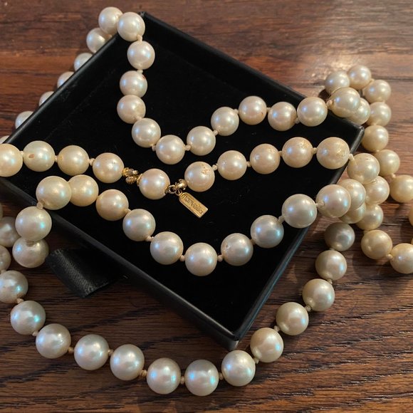 Marvella | Jewelry | Exquisite Marvella Vintage Pearl Necklace With ...
